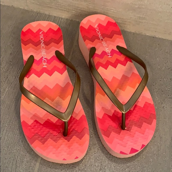 Vionic | Shoes | Brand New Vionic Beach Platform Sandals | Poshmark